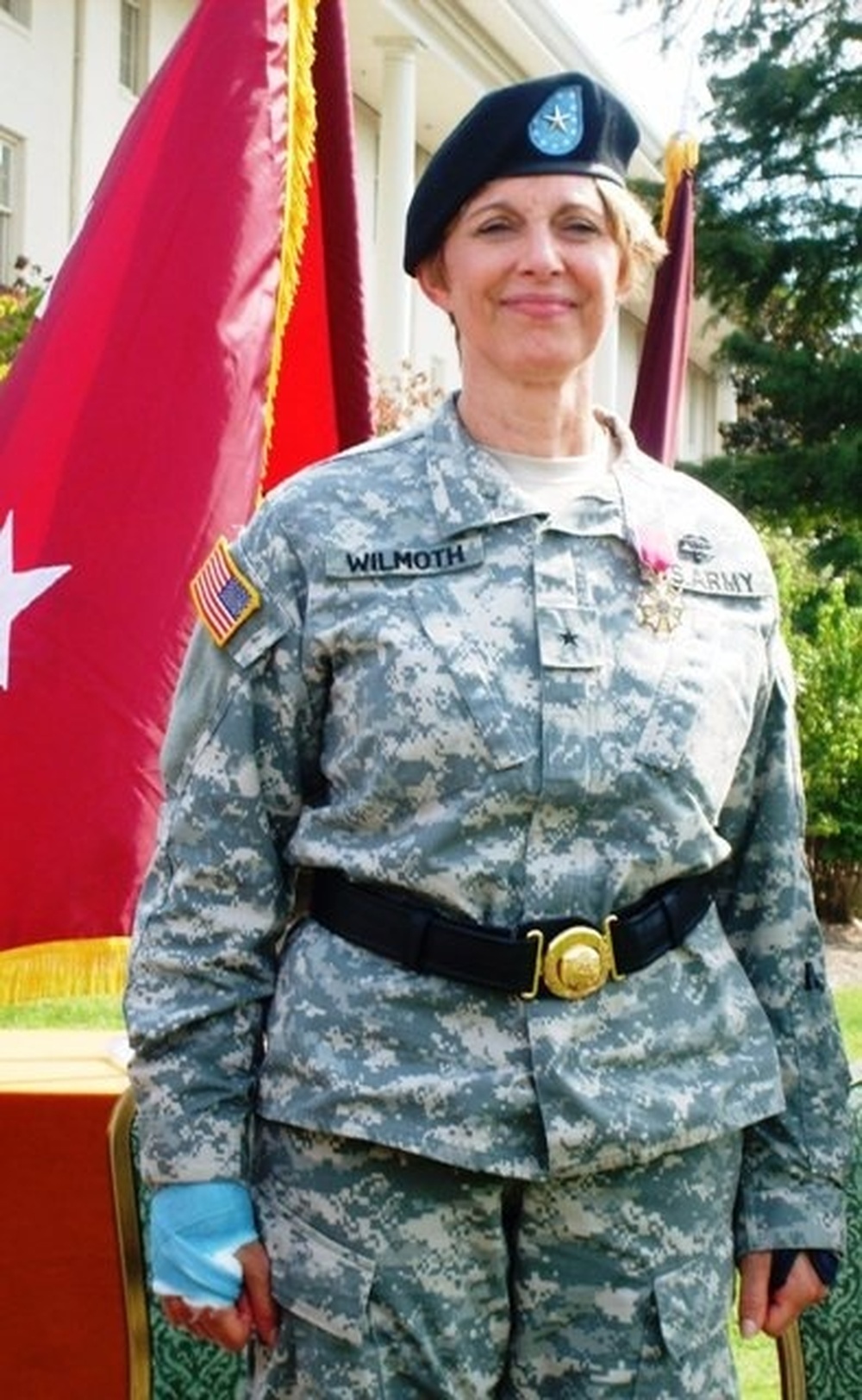 DVIDS - News - First female Army Reserve Medical Brigade Commander ...
