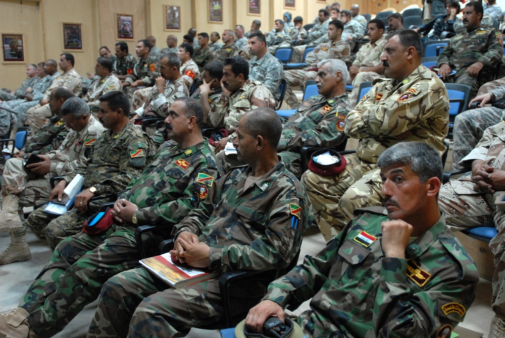DVIDS - News - Iraqi Army, US sergeants major convene for the future