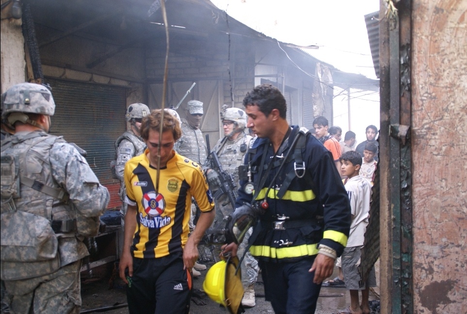 DVIDS - News - Iraqi Army soldiers secure local fire response teams as ...