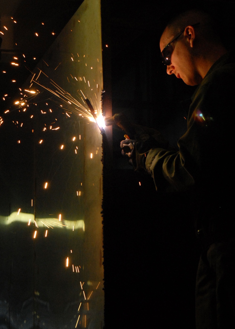 DVIDS - Images - Seaman welds tool cage aboard USS Theodore Roosevelt ...