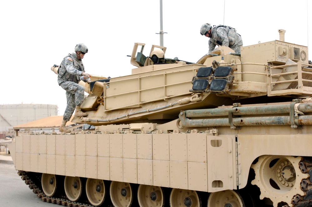 DVIDS - News - Vanguard commander rides out closure of Iskan