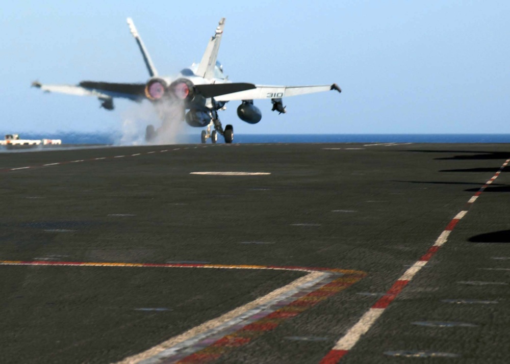 DVIDS - Images - Valions aboard USS Theodore Roosevelt [Image 1 of 3]