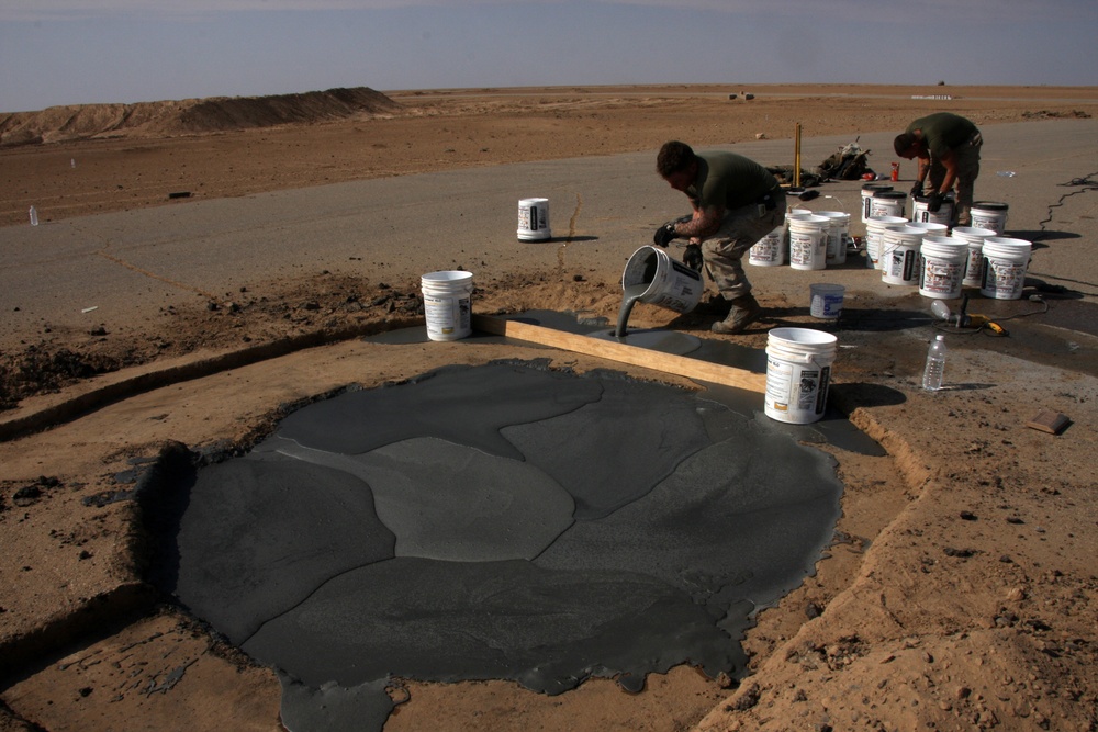 DVIDS - News - Marines Make Runway Ready For Warbirds