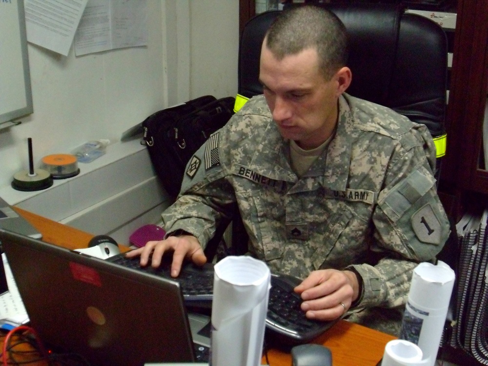 DVIDS - News - Dagger 'Map Men' focus on battlefield terrain