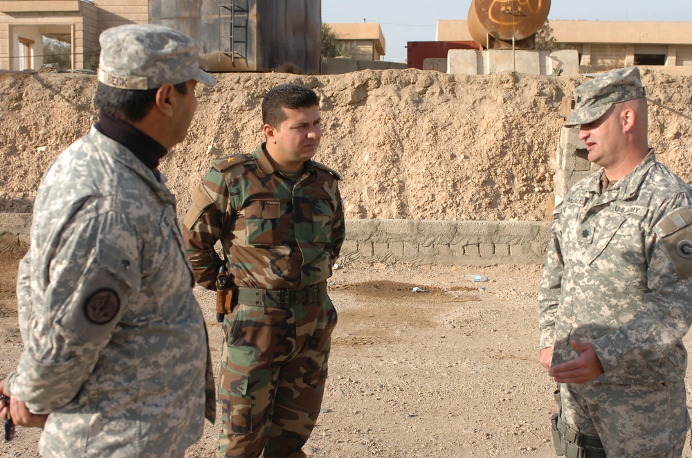 DVIDS - News - 1st Theater Sustainment Command Civil Affairs train ...