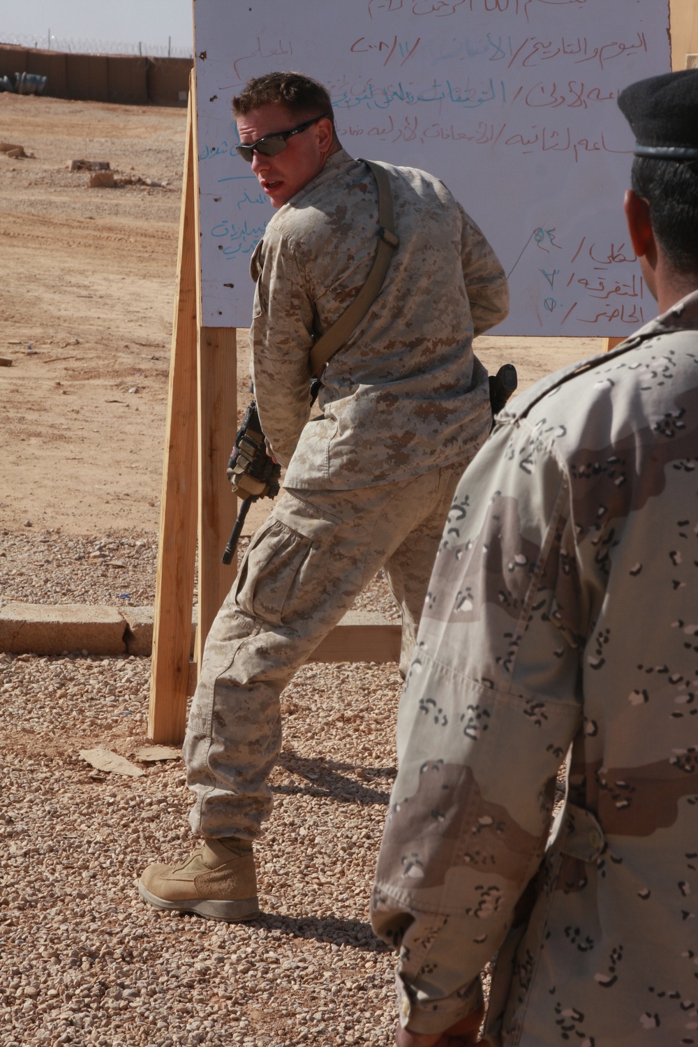 DVIDS - Images - Iraqi army training [Image 8 of 17]
