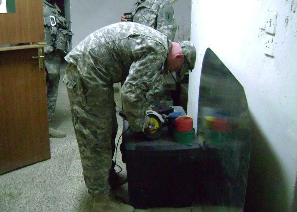 DVIDS - News - Troopers improve joint security station