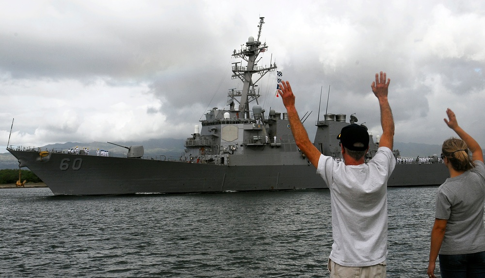 DVIDS - Images - USS Paul Hamilton