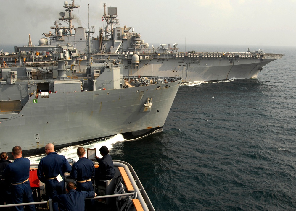 DVIDS - Images - Operations of USS Carter Hall