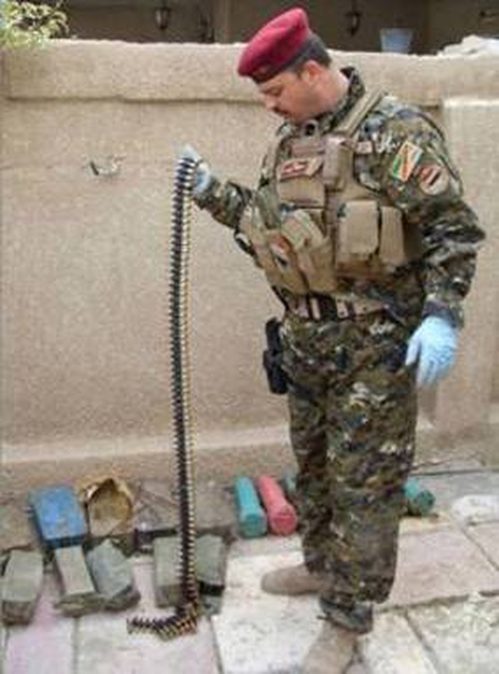 DVIDS - News - Iraqi security forces find weapons caches, detain criminals