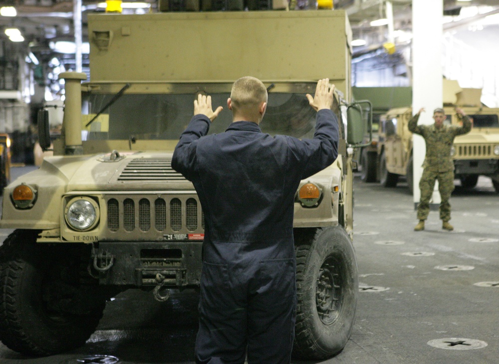 DVIDS - News - Marines, sailors work together during Composite Training ...