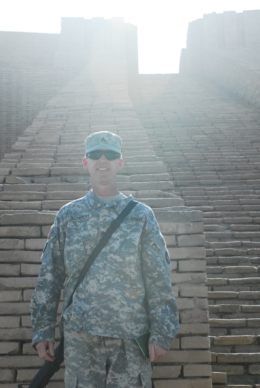 DVIDS - Images - Soldiers Tour Iraqi Ancient Grounds [Image 18 of 18]