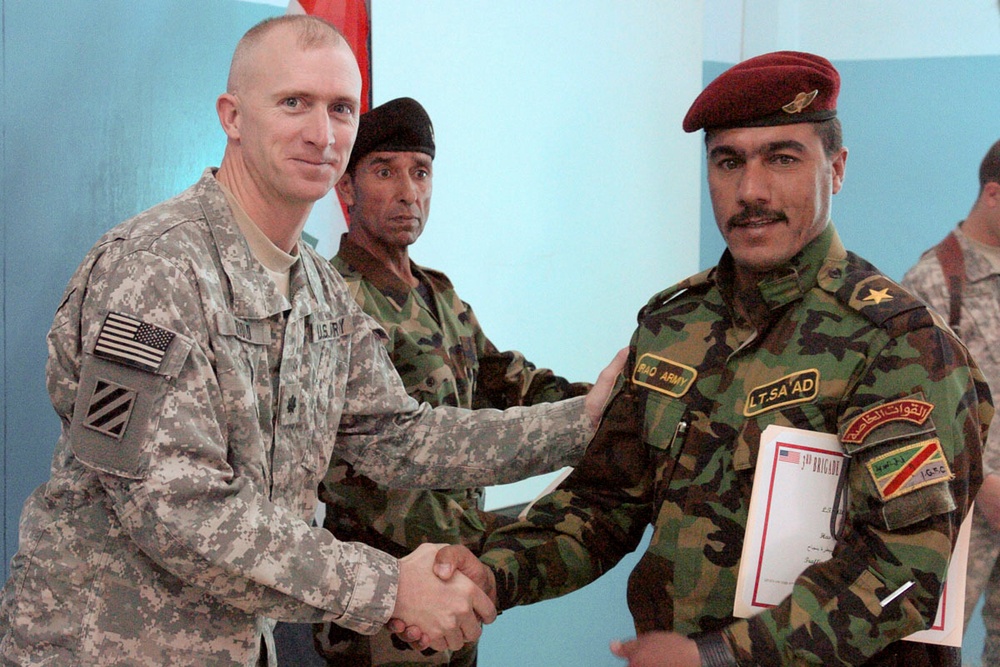 DVIDS - News - Iraqi Security Forces take traffic control point ...