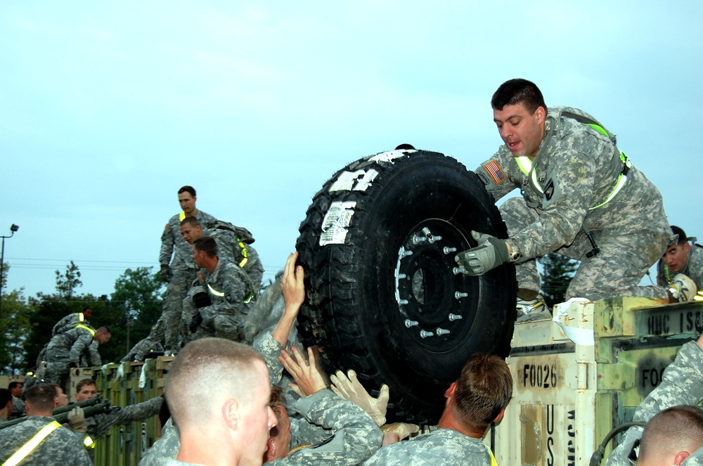 DVIDS - News - 'No Slack' Soldiers test their mettle during Iron ...