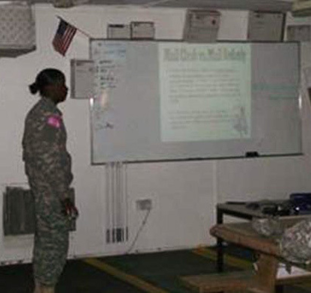 DVIDS - News - 271st Human Resources Company, Postal Operations — Joint ...