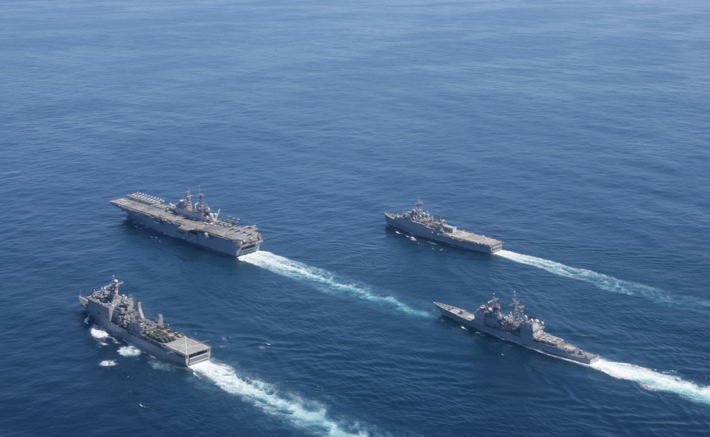 DVIDS - Images - Sailing in formation in the Mid-Atlantic [Image 4 of 5]