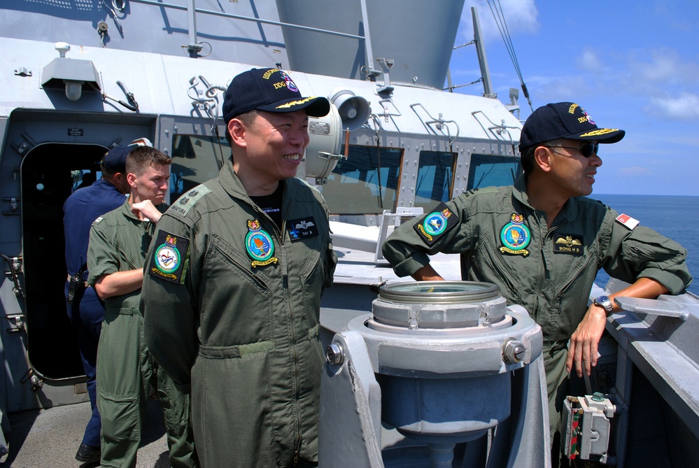 DVIDS - Images - USS Chung-Hoon participates in Cooperation Afloat ...