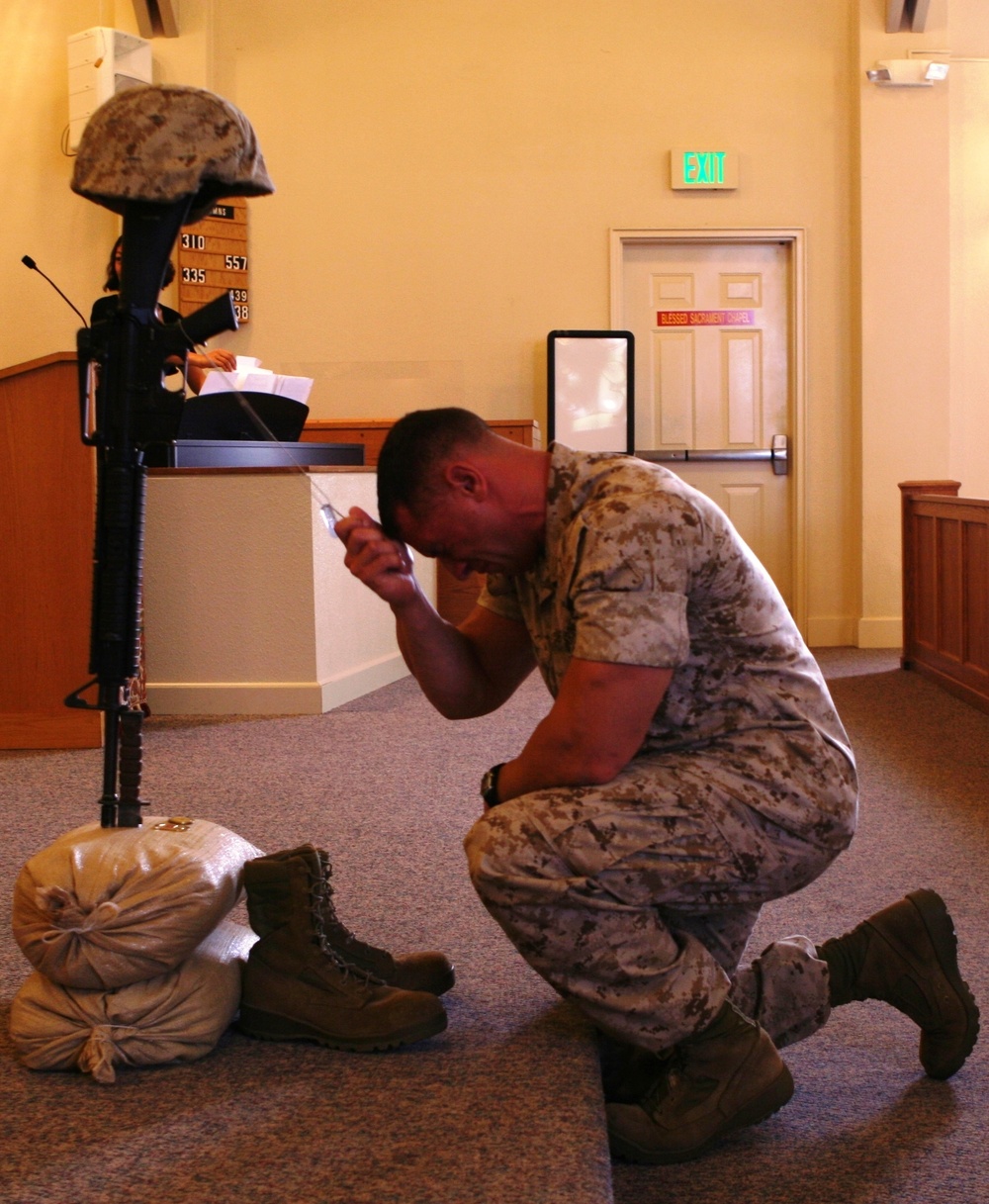 DVIDS - News - Memorial: 1st Marine Logistics Group Mourns Death of ...