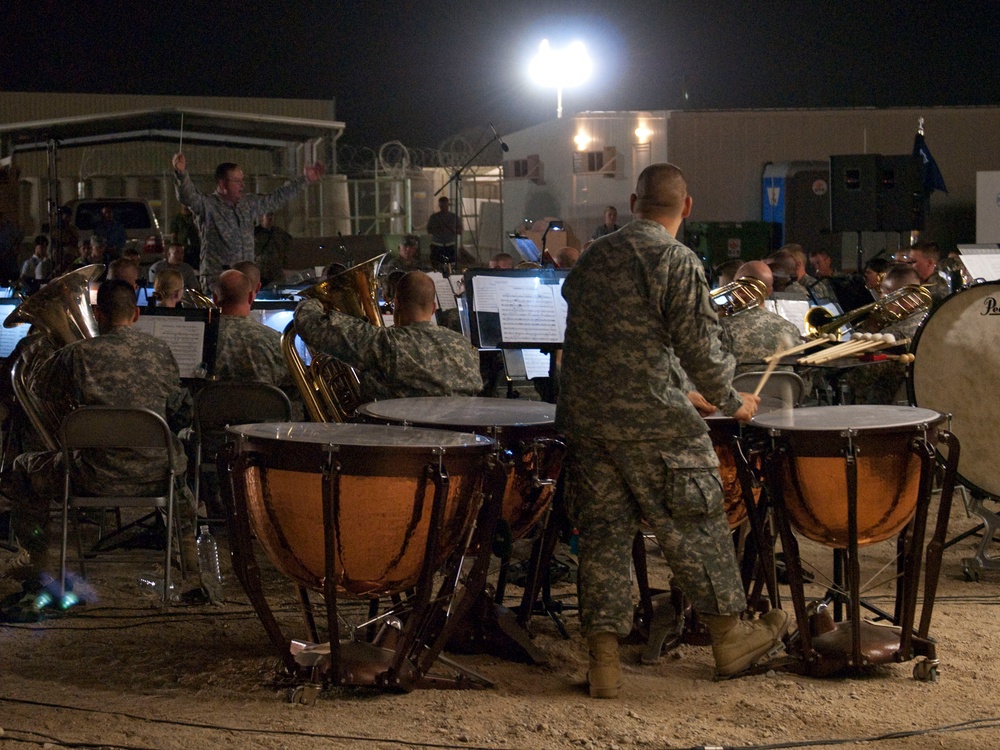 DVIDS - News - Army bands unite for Independence Day