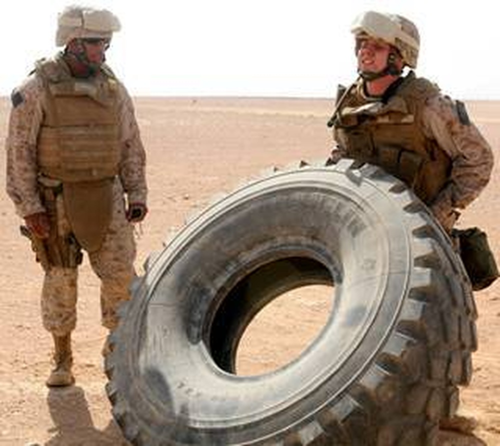 DVIDS - News - Marine Fighter Attack Squadron 314 sharpens marksmanship ...