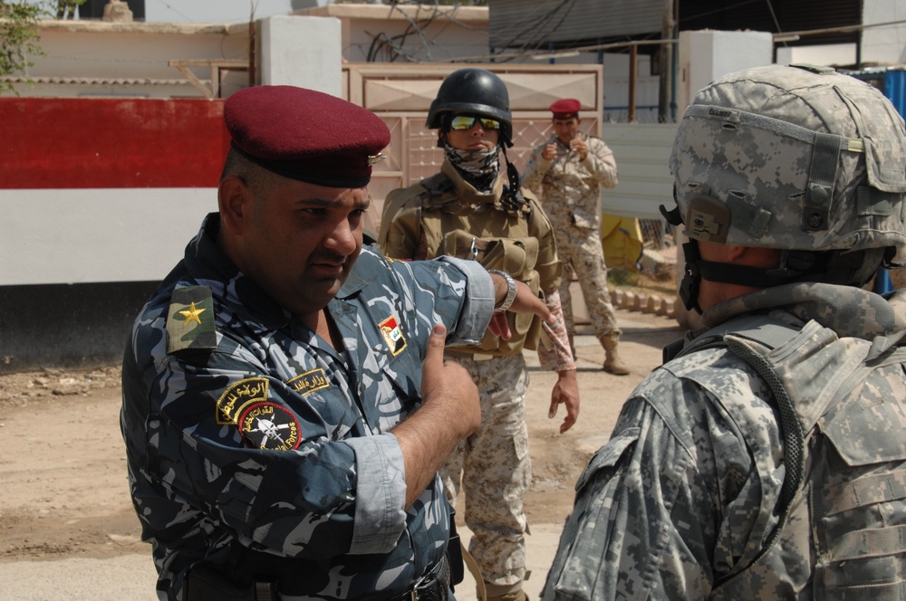 DVIDS - Images - Courthouse opening [Image 8 of 9]