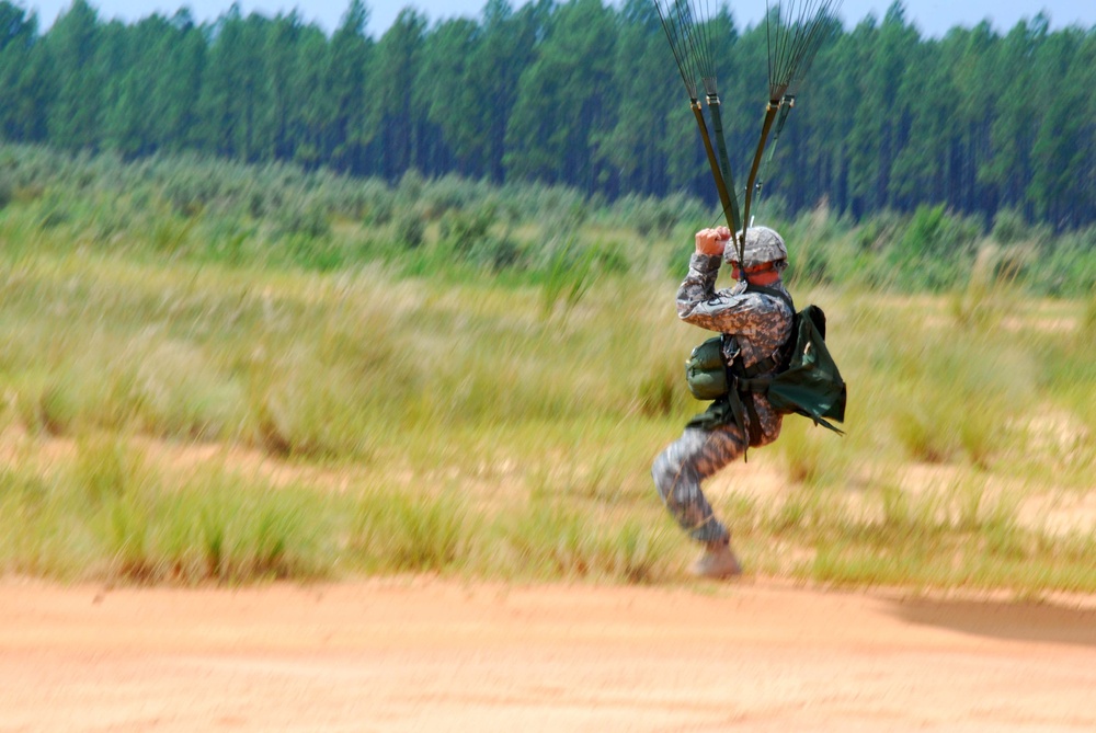 DVIDS - News - Army parachute rigger teams compete at Fort Bragg