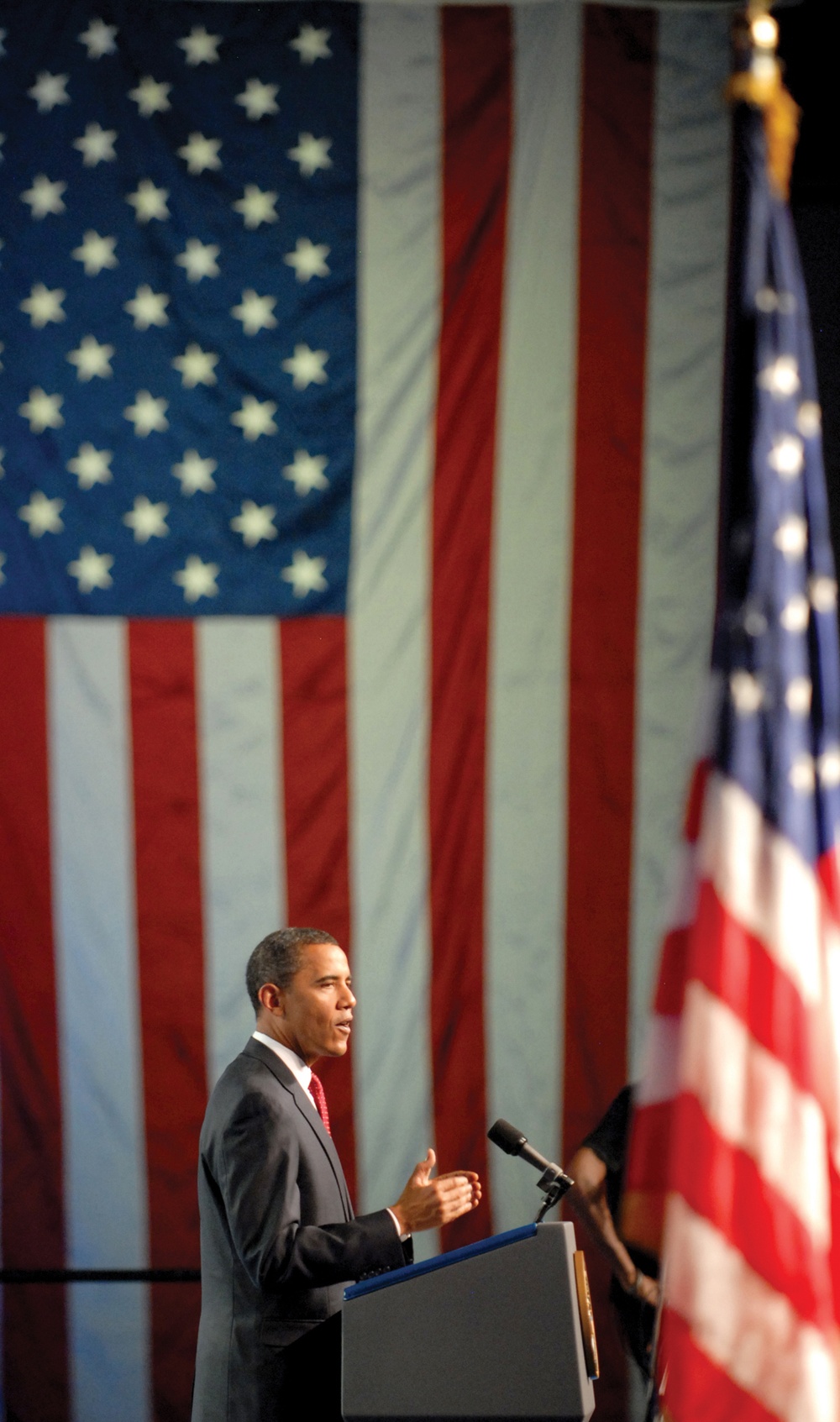 DVIDS - News - President Obama visits Phoenix; meets Luke AFB Airmen