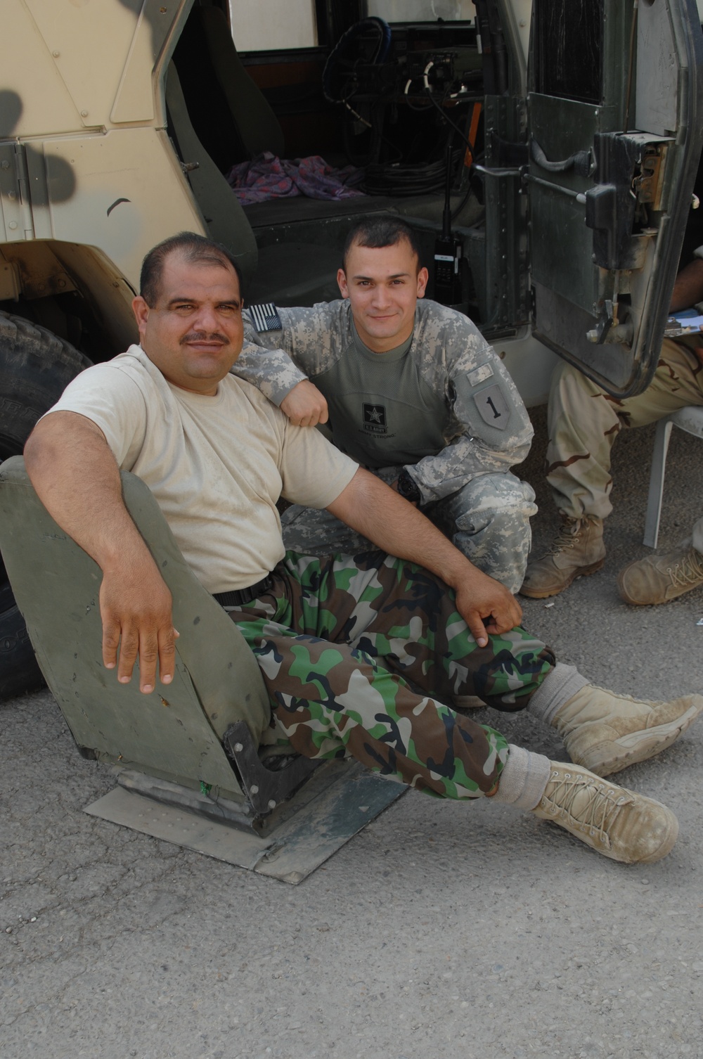DVIDS - Images - Military Transition Team Lucky meets with Iraqi army ...
