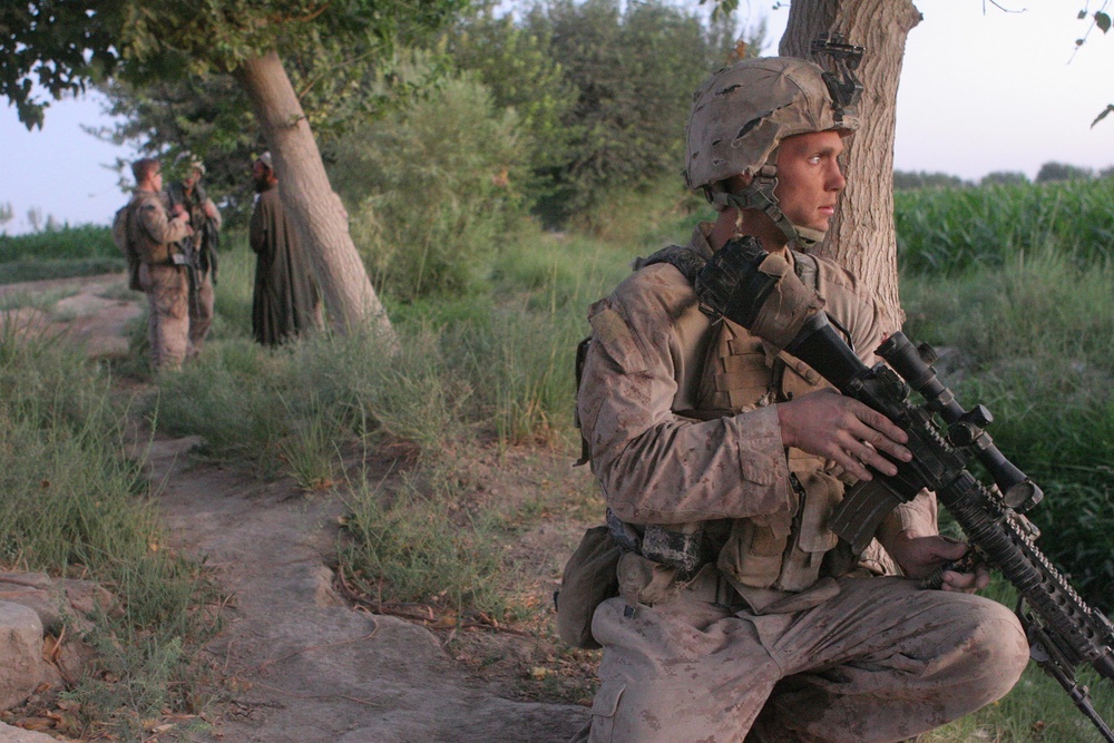 DVIDS - News - Marines work to save young IED victim
