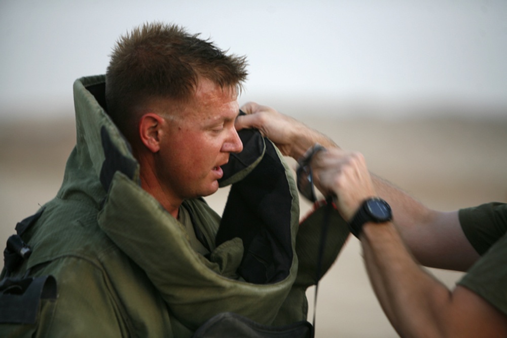 DVIDS - Images - Explosive Ordnance Disposal Marine breaks bomb suit ...