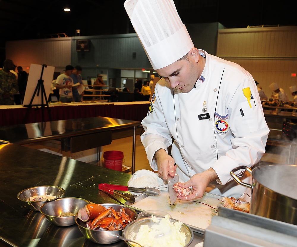 DVIDS - Images - Army Reserve Staff Sgt. Joseph Parker competes in the ...