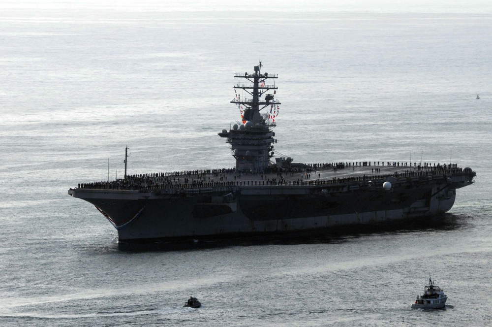 DVIDS - Images - USS Nimitz [Image 5 of 8]