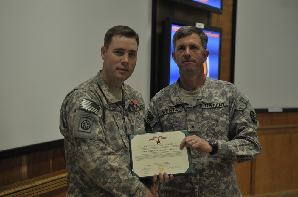 DVIDS - News - Comptroller steps down to further military education