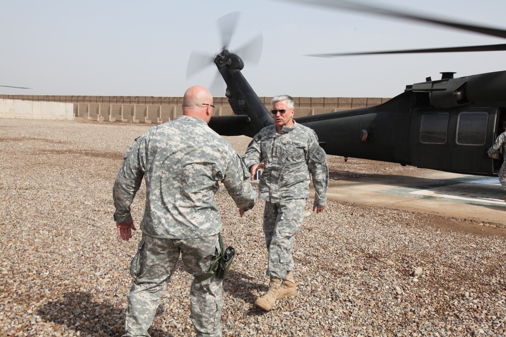 DVIDS - Images - Gen. George Casey's Visit [Image 13 of 30]