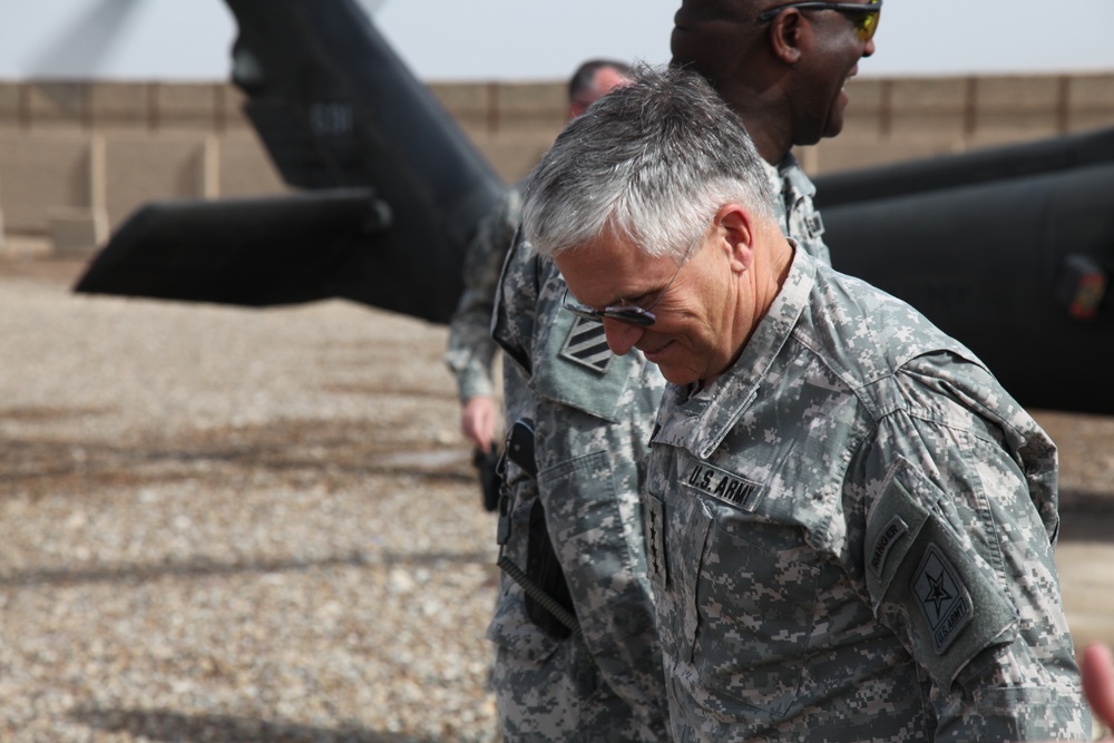 DVIDS - Images - Gen. George Casey's Visit [Image 14 of 30]