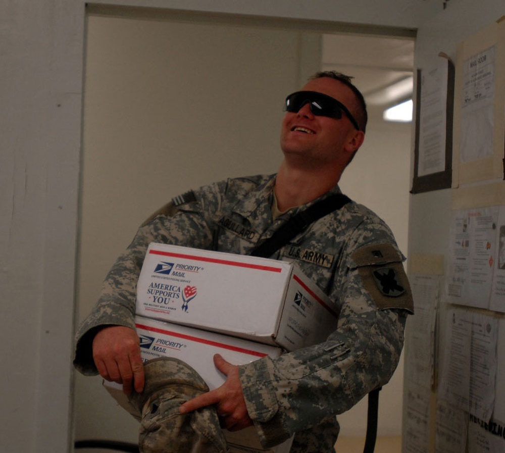 DVIDS - News - Personal Communication a priority for deployed Soldiers