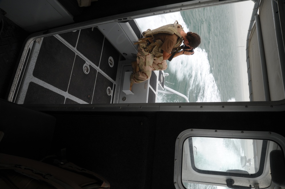 DVIDS - Images - Harbor Patrol Force Protection [Image 3 of 3]