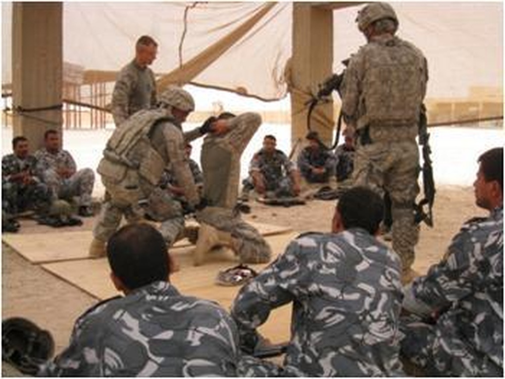 DVIDS - News - Iraqi Tactical Skills Unit learn Urban Maneuver training