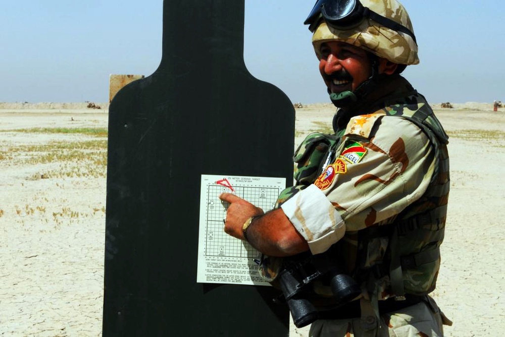 DVIDS - News - U.S. and Iraqi Soldiers target weapon proficiency
