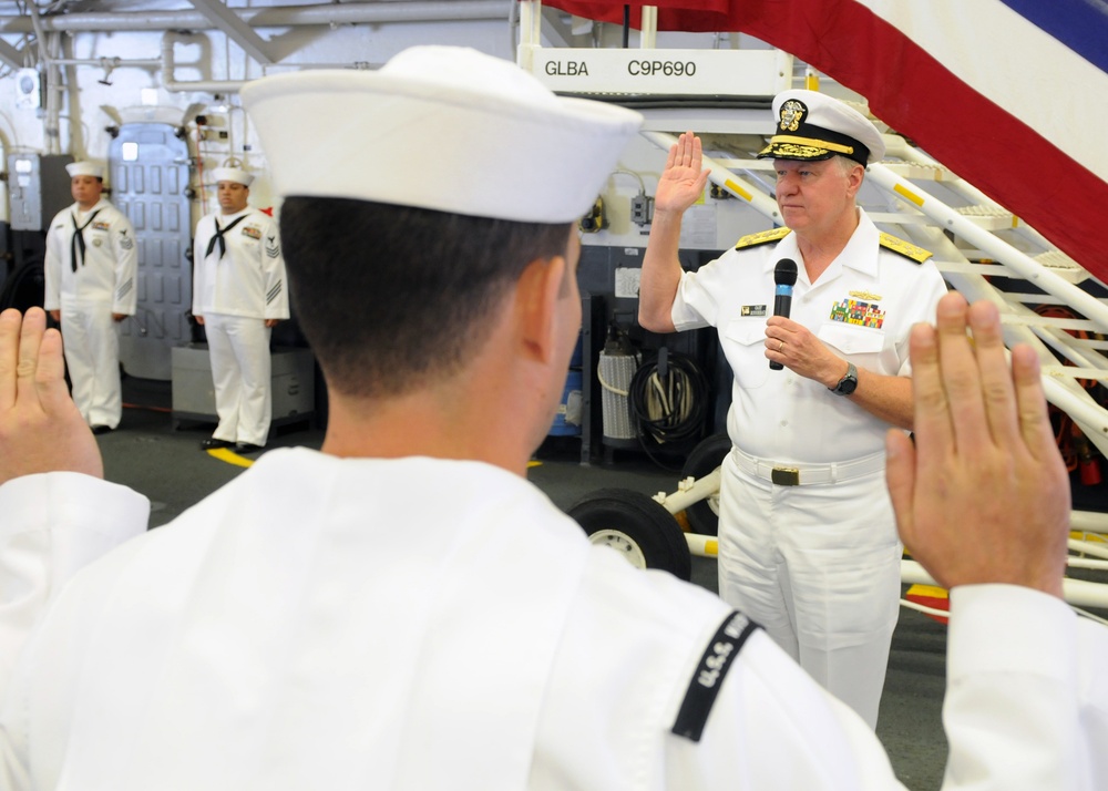 DVIDS - News - CNO Thanks Wasp Sailors for their Service