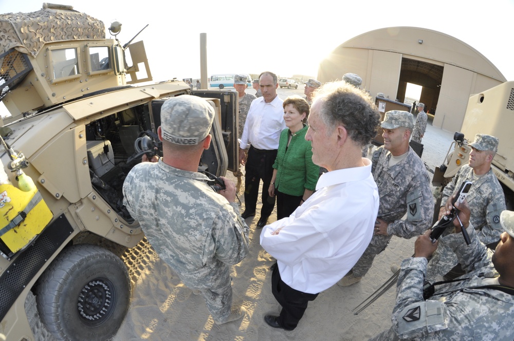 DVIDS - News - Third Army leadership meets Senators, gives tour