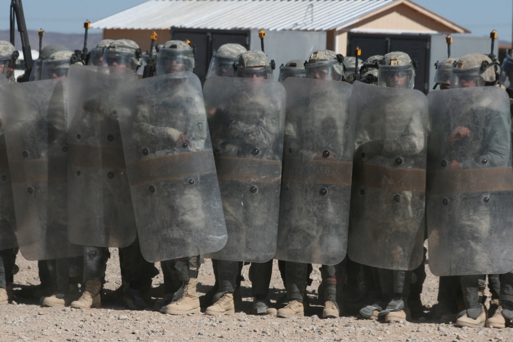 DVIDS - News - Border operations tap demobilizing Guardsmen