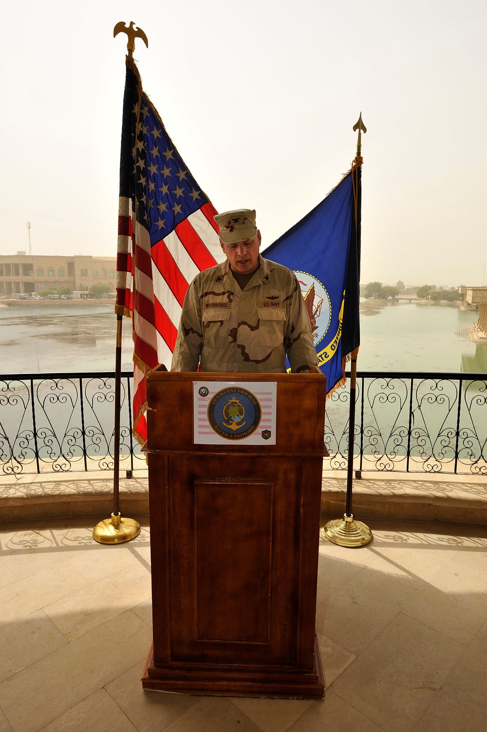 DVIDS - Images - NAVCENT Forward Change of Charge [Image 2 of 3]