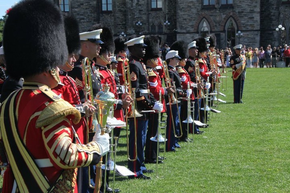 DVIDS - News - Fortissimo: 2nd MAW, Canadian Forces bands celebrate ...
