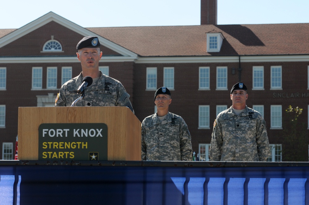 DVIDS - Images - Blue Spaders Welcome New Commander [Image 5 of 5]