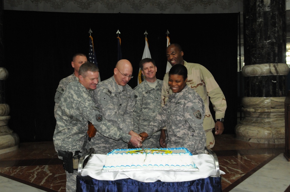 DVIDS - News - Sailors gather to celebrate 235 years of Navy history