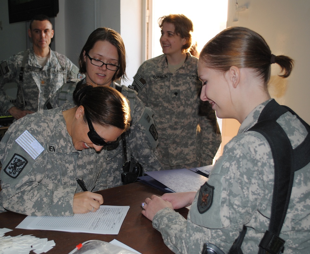 DVIDS - News - Sisterhood goes viral