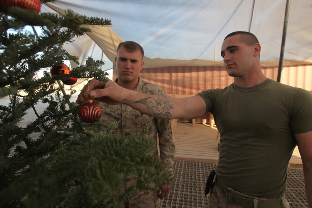 DVIDS - News - Marines celebrate Christmas with their second family