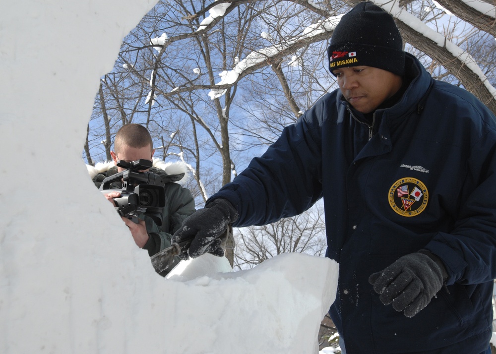 DVIDS - Images - Misawa Navy Snow Team Creates 'Ice Anchor' [Image 5 of 5]
