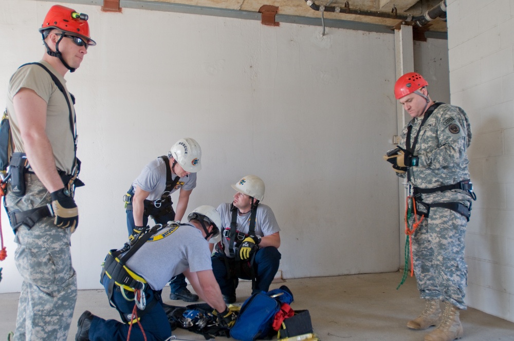 DVIDS - News - Civil Support Teams work together with Dallas first ...